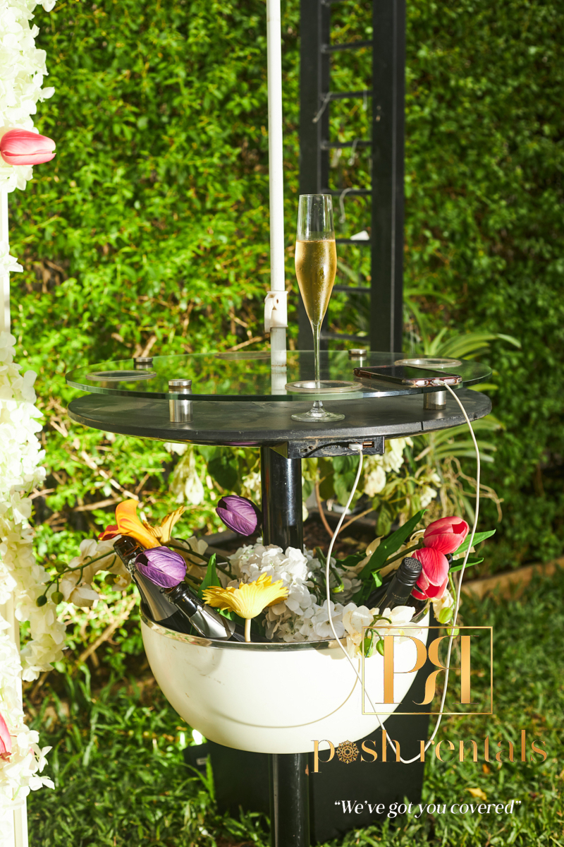 Cocktail tables (Ice bucket with charger) - Posh Rentals